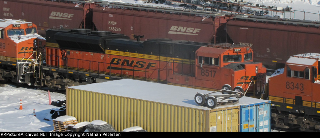 BNSF 8517